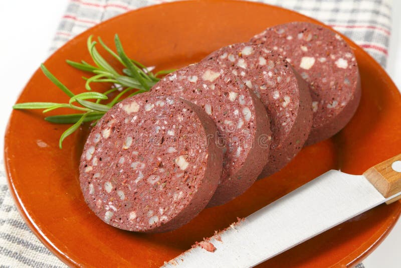 Blutwurst, Sauerkraut Und Kartoffeln Stockbild - Bild von publikation ...