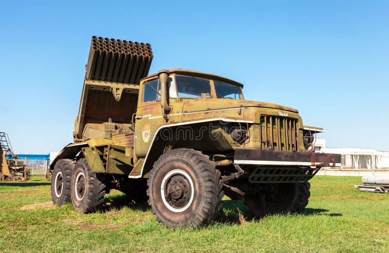 BM-21 Grad 122-mm Multiple Rocket Launcher Editorial Photo - Image of ...