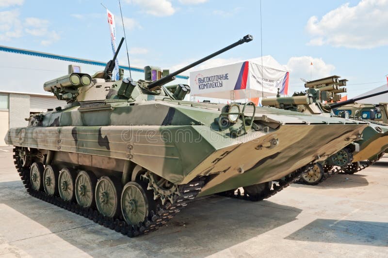 BMD-4 editorial stock photo. Image of rehearsal, russian - 156285953