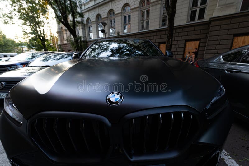BMW emblem on a bmw car editorial photo. Image of german - 334349156