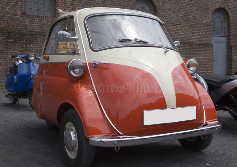 Bmw isetta 库存图片. 图片 包括有 欧洲, 红色, 爷爷, 葡萄酒, 汽车, 冠上, 镇痛药, 乡情 - 295831