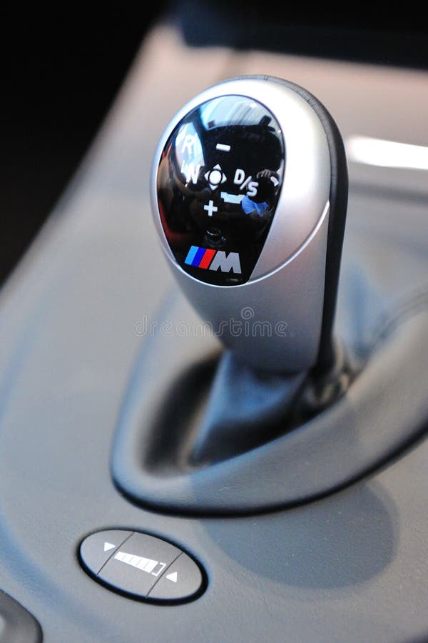 BMW M3 coupe gear stick editorial image. Image of powerservice - 19837785