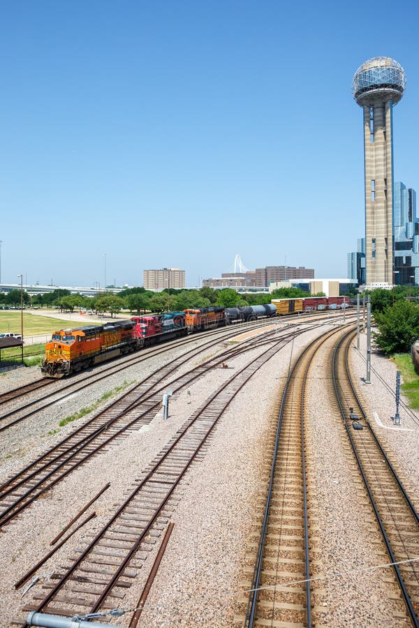 BNSF Railway Freight Train in Dallas, United States Editorial Stock ...