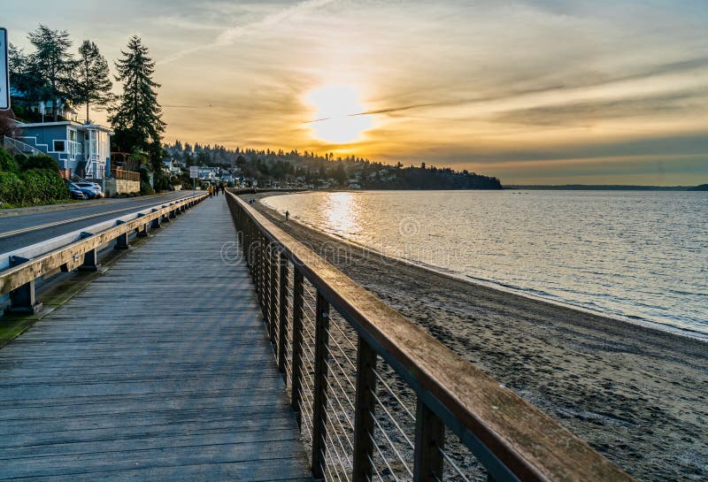 Boardwalk Shoreline Sunset 2 Stock Image - Image of outdoors, boardwalk ...