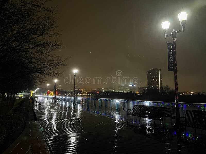 Boardwalk at Wilmington editorial photo. Image of lenape - 244574481
