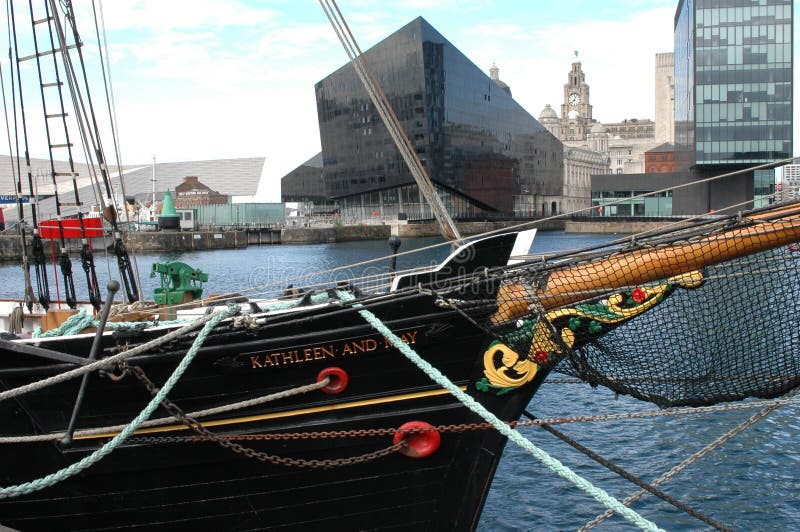 Boat at Albert Dock in Liverpool, Lancashire, England Editorial Photo ...
