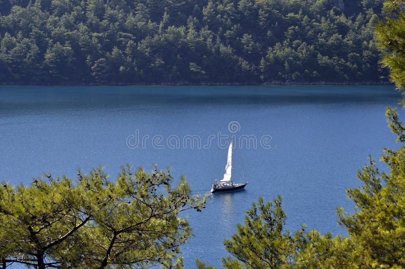 Boat on bay stock image. Image of blue, sailing, green - 27267305