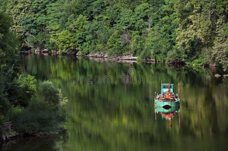 Staverton Bridge River Dart Dartington , Devon Stock Image - Image of ...