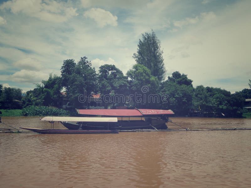Boat in river editorial photo. Image of river, water - 42744226