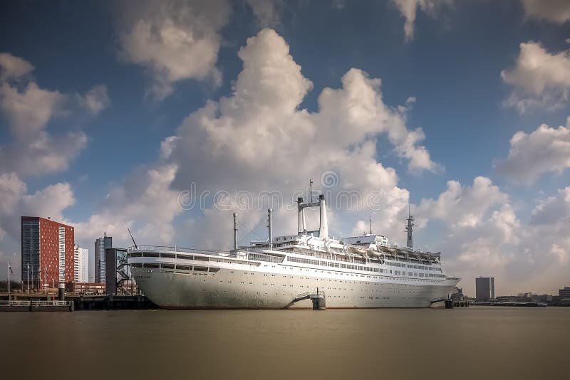 SS Rotterdam editorial stock image. Image of zuidholland - 122530974