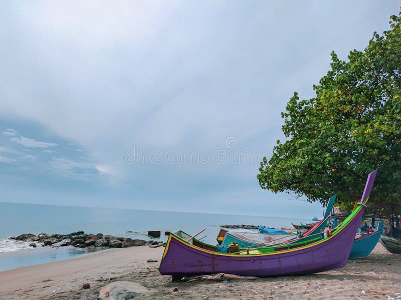 Boat Side Sailing in Blue Sea Sun Reflection Stock Image - Image of ...