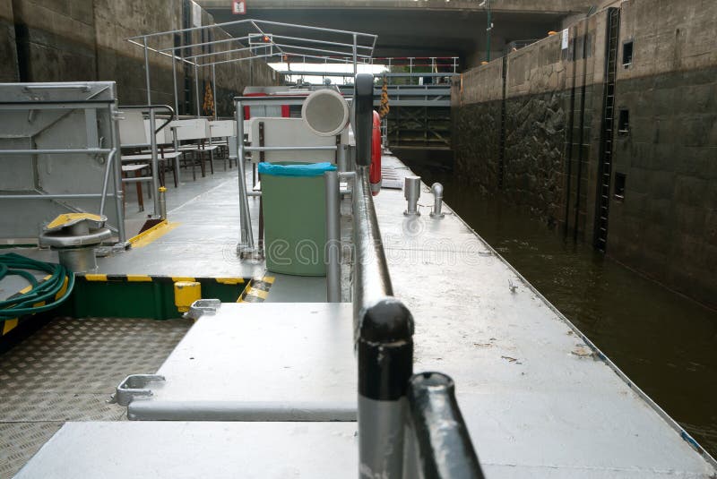 Boat in Sluice Gate stock photo. Image of shipping, flow - 20146892
