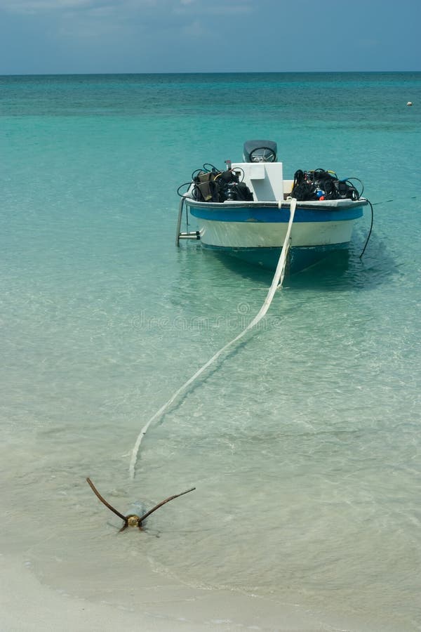 Boat waiting at shore stock image. Image of scuba, caribbean - 11549749