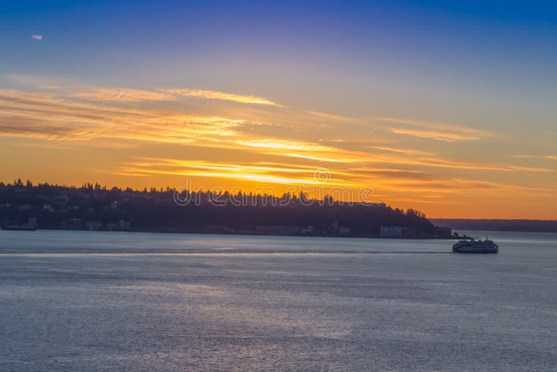 Boat on a Winter Sunset at Seattle Waterfront Stock Image - Image of ...