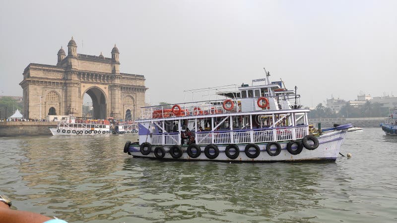 Boating at the India Gate Site on March 18, 2023 Editorial Stock Photo ...