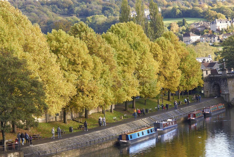 Boating on the River Avon in Bath Editorial Photo - Image of england ...