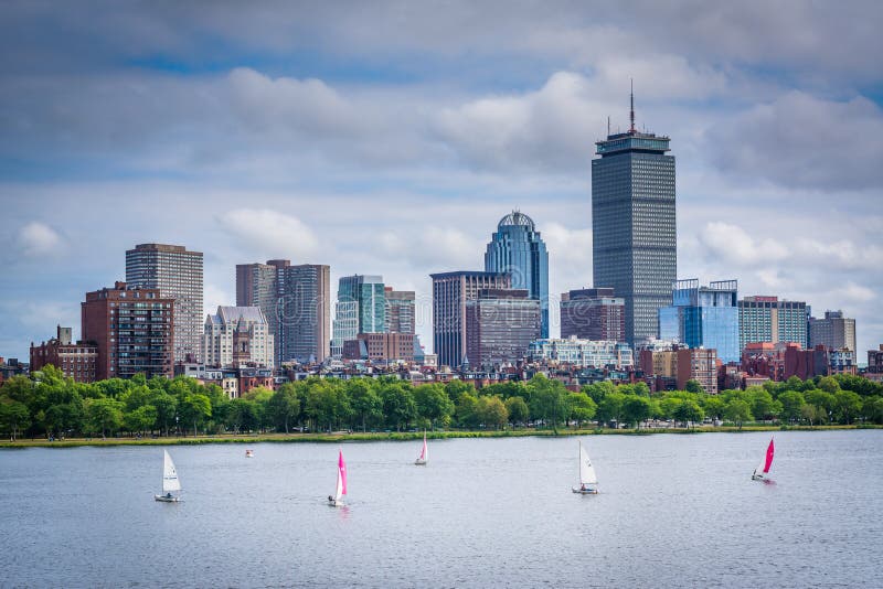Boats in the Charles River and the Skyline, in Boston, Massachusetts ...