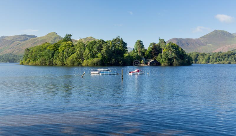 Boats on Derwent Water in Lake District Stock Photo - Image of mountain ...