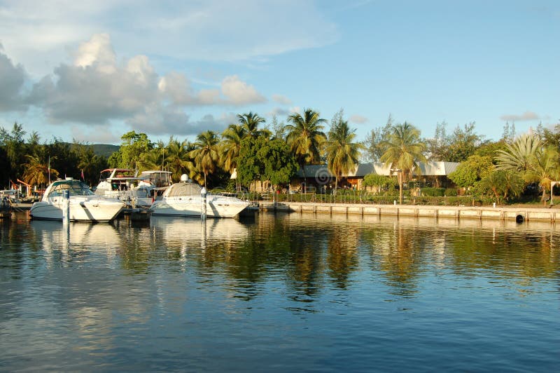 Cable Car in Mahogany Bay in Roatan, Honduras Stock Photo - Image of ...