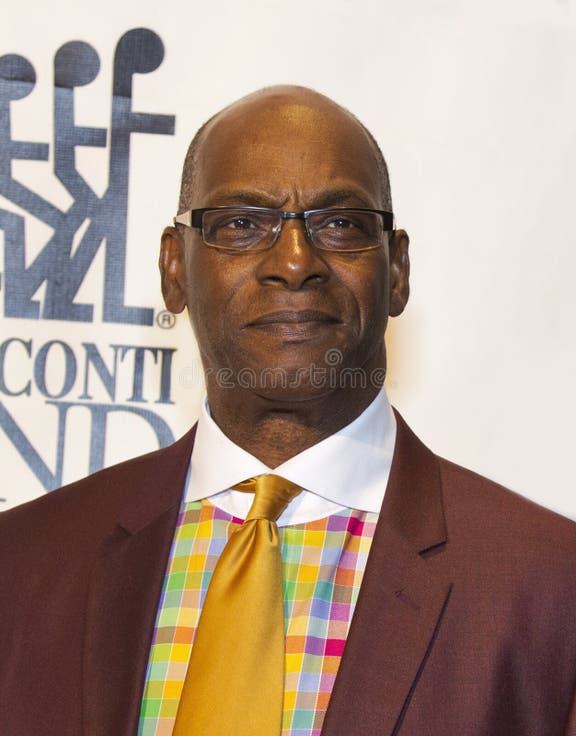 Bob Beamon editorial stock image. Image of cure, icon - 26793089