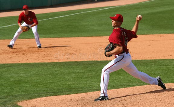 Bob Howry piches editorial photo. Image of baseball, ballpark - 13571156