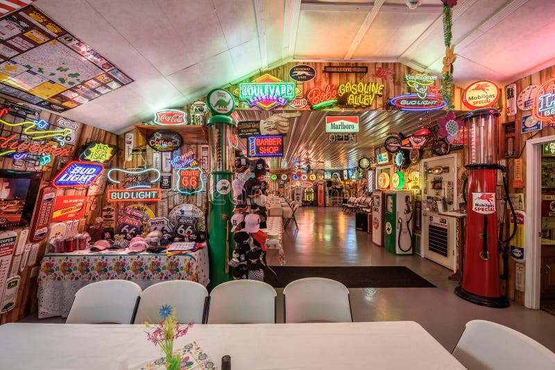 Bob S Gasoline Alley on Historic Route 66 in Missouri Editorial Stock ... Bob S Gasoline Alley on Historic Route 66 in Missouri Editorial Stock ...