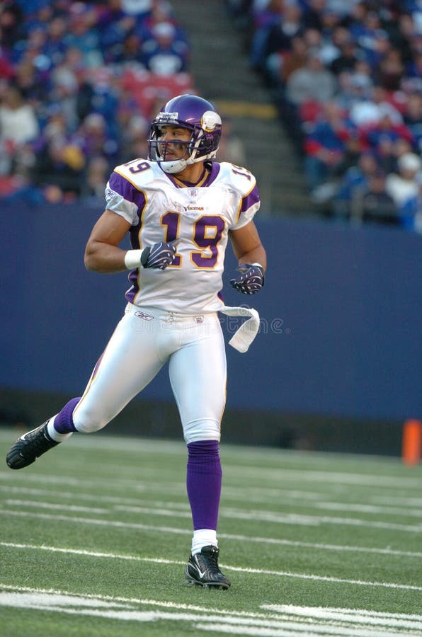 Bobby Wade redaktionell bild. Bild av mottagare, baklinjespelare - 74190901