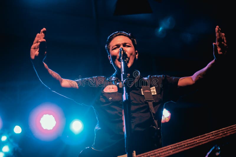 Bobi Bobby Bikul Sid Superman is Dead Editorial Image - Image of blue ...