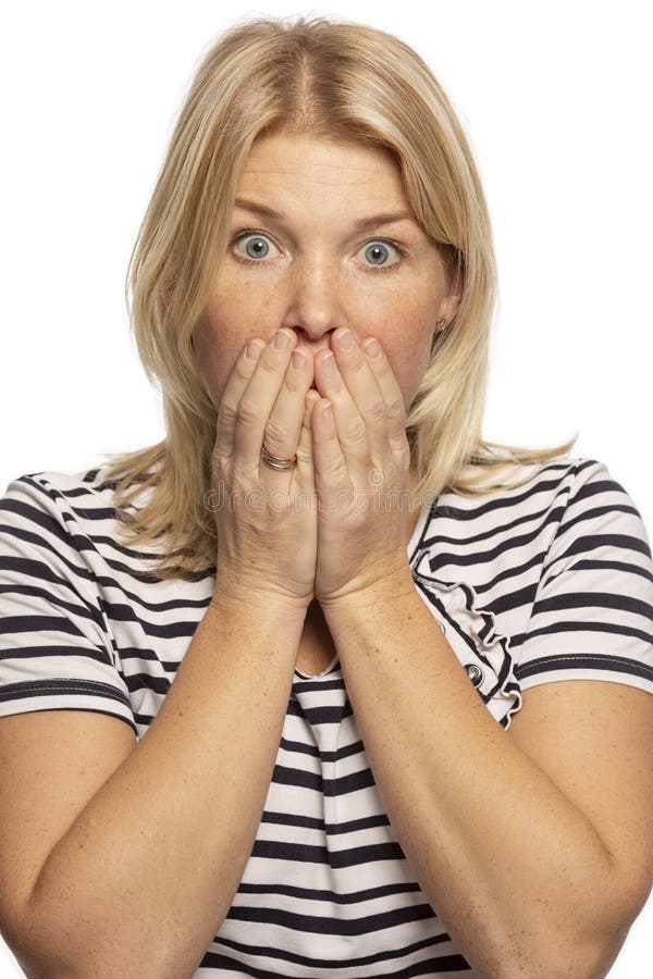 Boca Cerrada Asustada Mujer Hermosa Con Sus Manos, Primer Imagen de ...