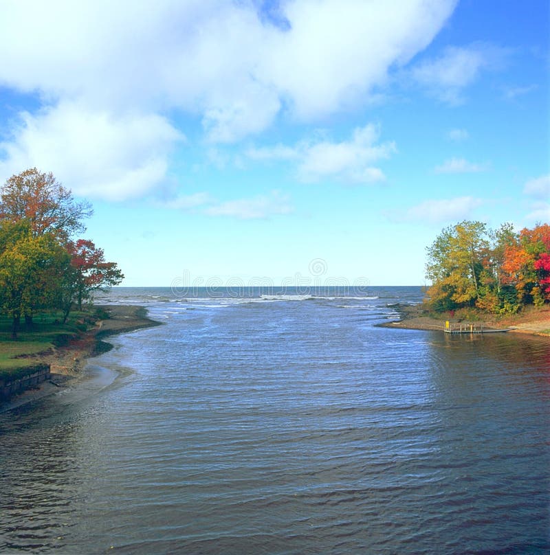 Boca De Rio Do Ferro - Michigan Foto de Stock - Imagem de superior ...