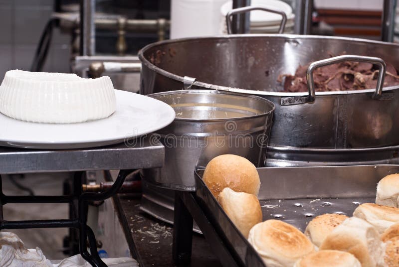 Bocadillo con el bazo foto de archivo. Imagen de bazo - 32172132