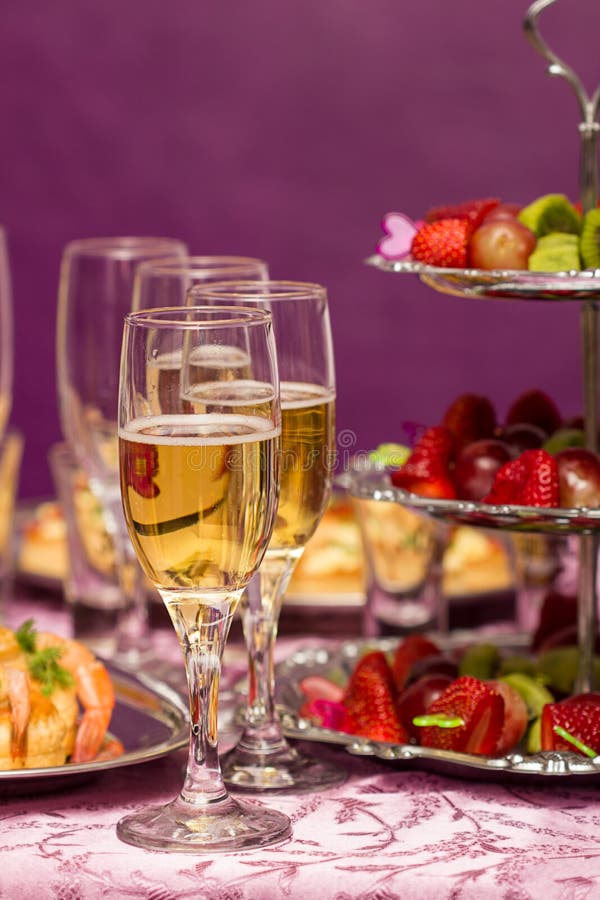 Bocado del partido imagen de archivo. Imagen de macro - 36230703