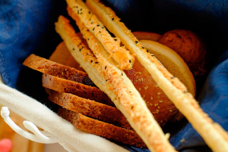 Bocado Italiano Tradicional, Pan - Grissini Imagen de archivo - Imagen ...