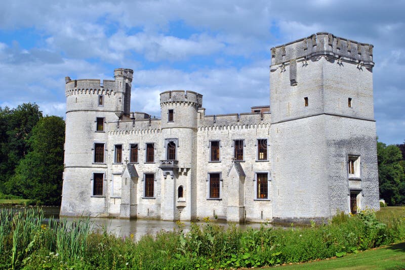 Boechout (Bouchout) Kasteel Stock Foto - Image of brussel, grachten ...