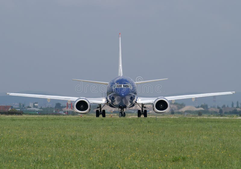 Boeing stock photo. Image of departure, aviation, taxiing - 25258790
