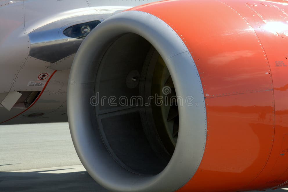 Boeing 737 Jet engine stock photo. Image of shines, turbine - 20325928