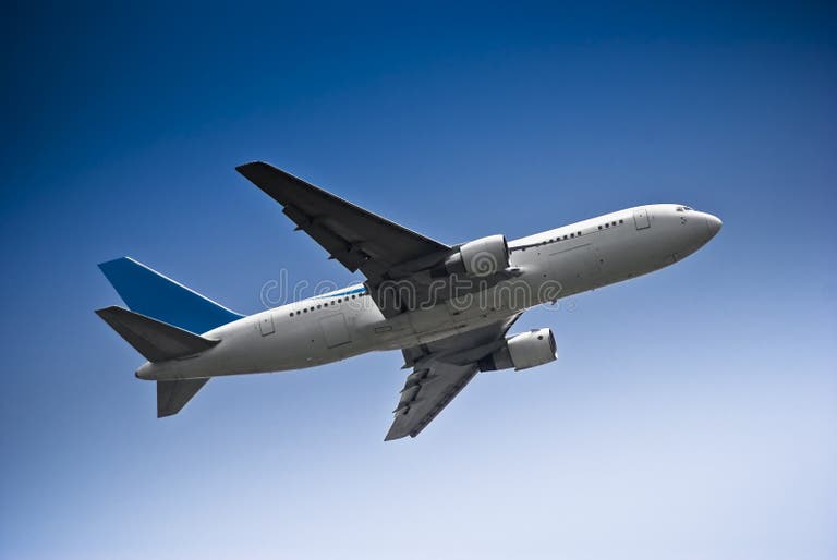 1,268 Boeing 767 Aircraft Wing Stock Photos - Free & Royalty-Free Stock ...