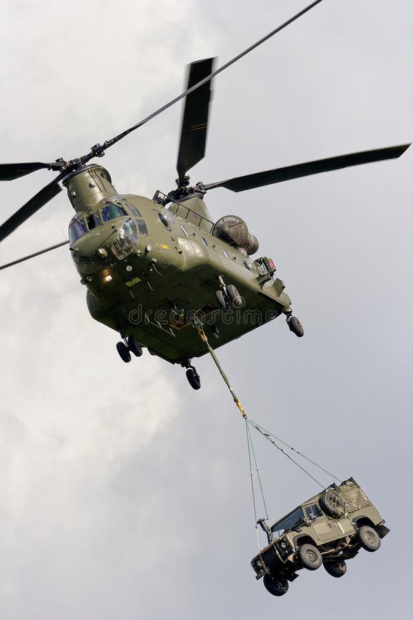 RAF Boeing Chinook HC.2 Helicopter Editorial Stock Photo - Image of ...