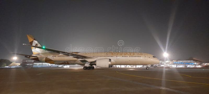 Boeing 787-9 Etihad Airways Editorial Image - Image of etihad, boeing ...