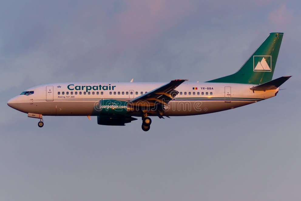 Boeing 737 Plane editorial image. Image of airways, challenger - 85571110