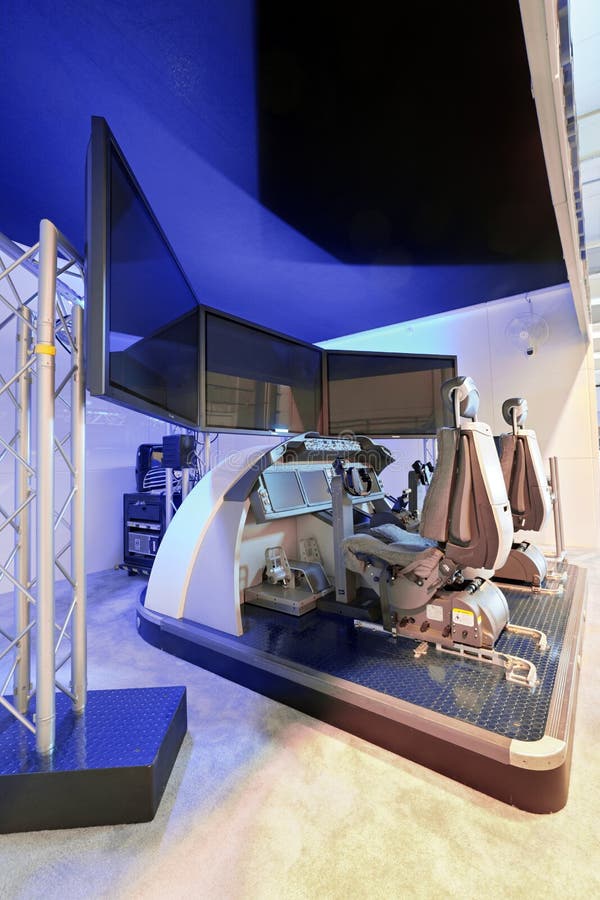 Boeing simulator editorial image. Image of indoor, boeing - 38021175