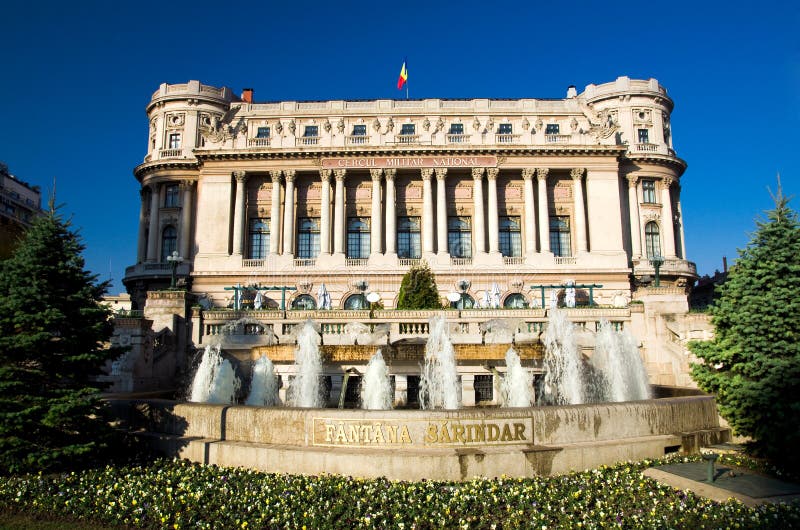 Boekarest - Het Paleis Van Het Leger Stock Afbeelding - Image of ...