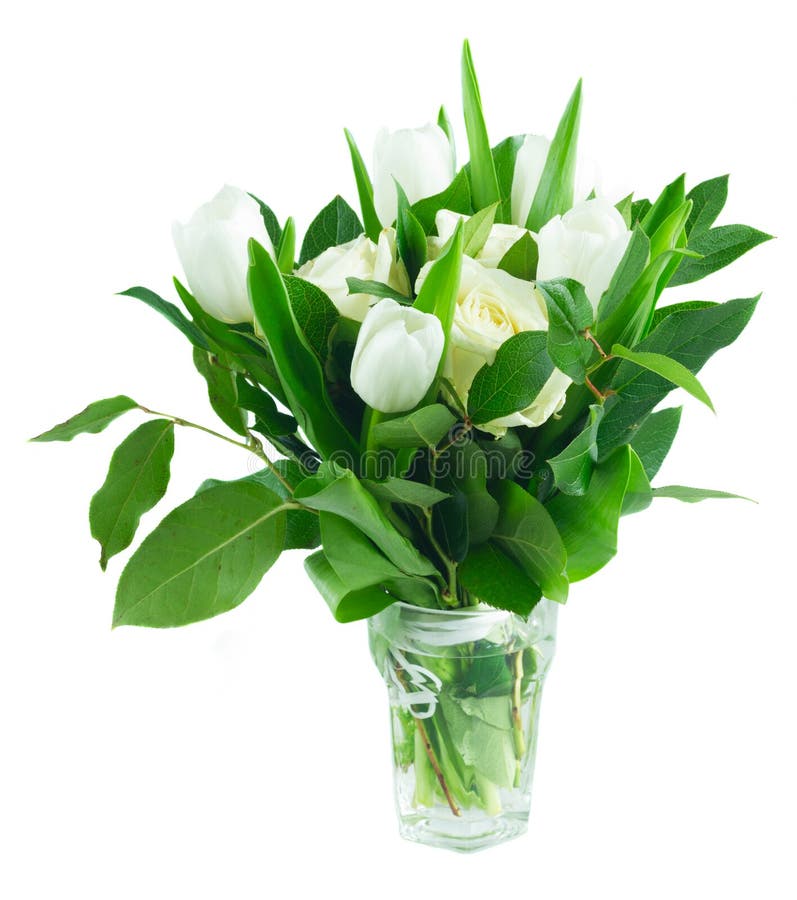 Boeket met tulpen en rozen stock afbeelding. Image of rozen - 91659947
