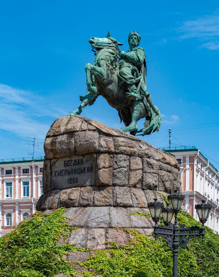 Bohdan Khmelnytsky Monument Stock Image - Image of statue, sign: 223300031