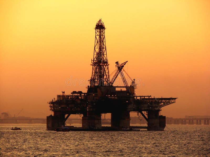 Bohrinsel 26 stockbild. Bild von anlage, ozean, schacht - 4352715