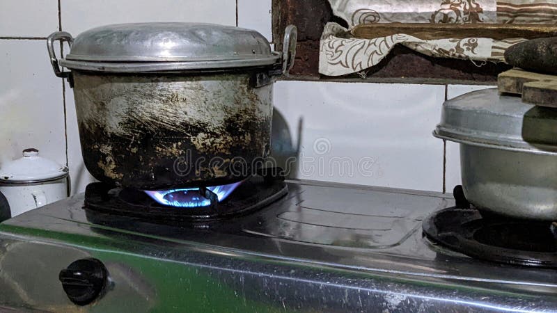 Boil Water on the Stove Using a Pan Stock Image - Image of stove ...