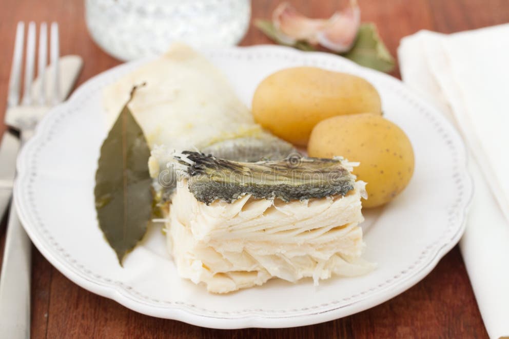 Boiled Cod Fish with Potato Stock Image - Image of diet, food: 44905703