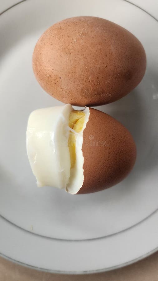 Boiled Eggs with Their Shells Peeled, Ready for Breakfast Stock Photo ...