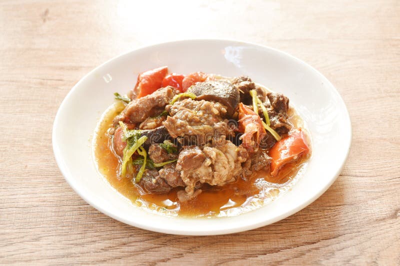 Boiled Slice Braised Beef and Chili Stew on Plate Stock Photo - Image ... Boiled Slice Braised Beef and Chili Stew on Plate Stock Photo - Image ...
