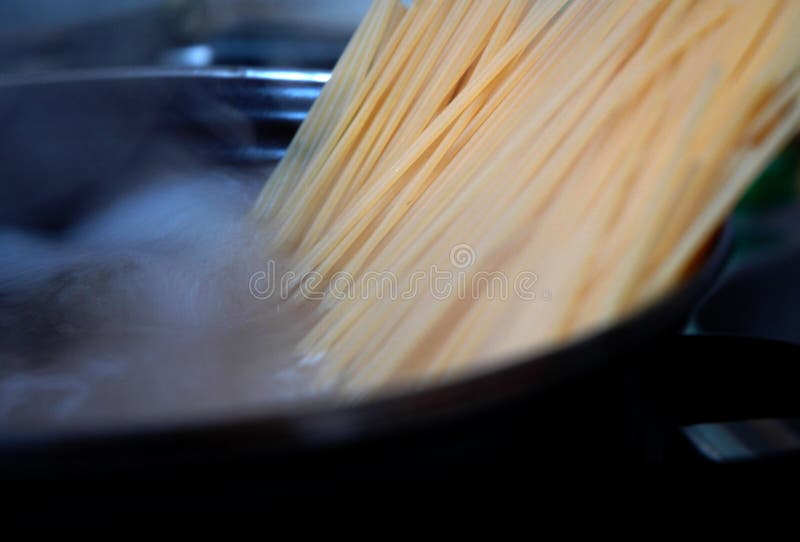 Boiling pasta stock image. Image of boiling, salt, spaghetti - 1292487